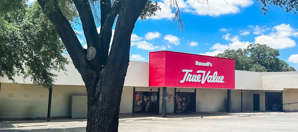 Russell Hardware: Rental & Hardware Store, Boutique - Del Rio, TX